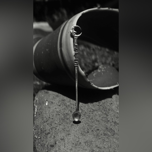 Mk_Spoon | Jewelry | Studio 54 Iconic Disco Moon Kitty Party ...